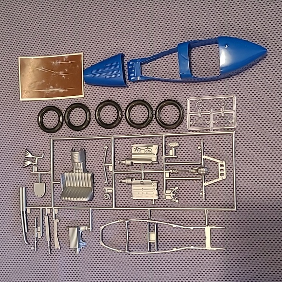 Monogram Models, Inc. | Toys | Monogram The Classic Bugatti 35b Grand ...